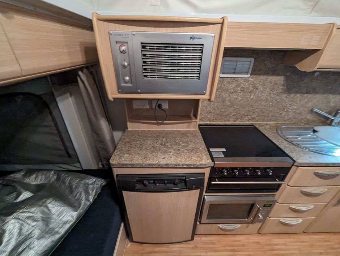 2011 Jayco Expanda Family Van | Avan Super Centre