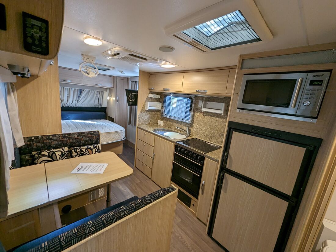 2012 Jayco Starcraft Outback | Avan Super Centre