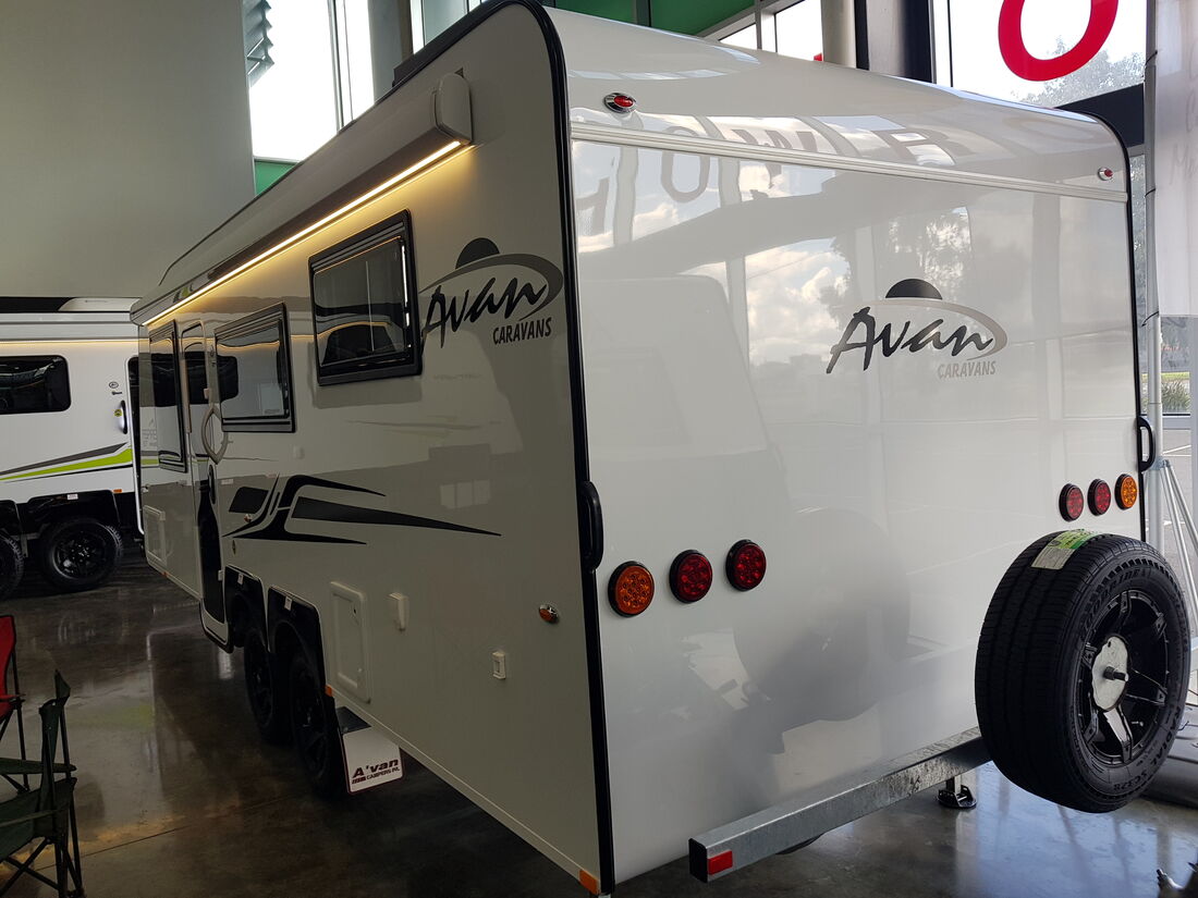 2022 Avan Aspire 617 Bunk Van | Avan Super Centre