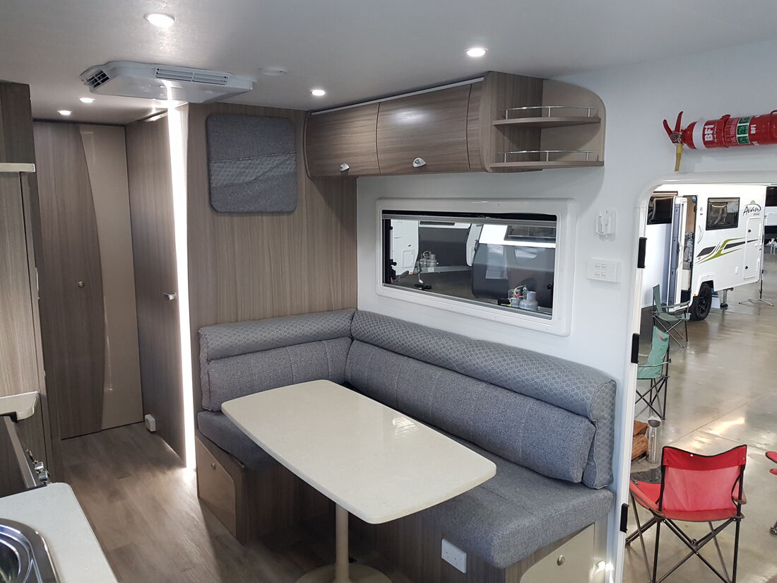 2022 Avan Aspire 617 Bunk Van | Avan Super Centre