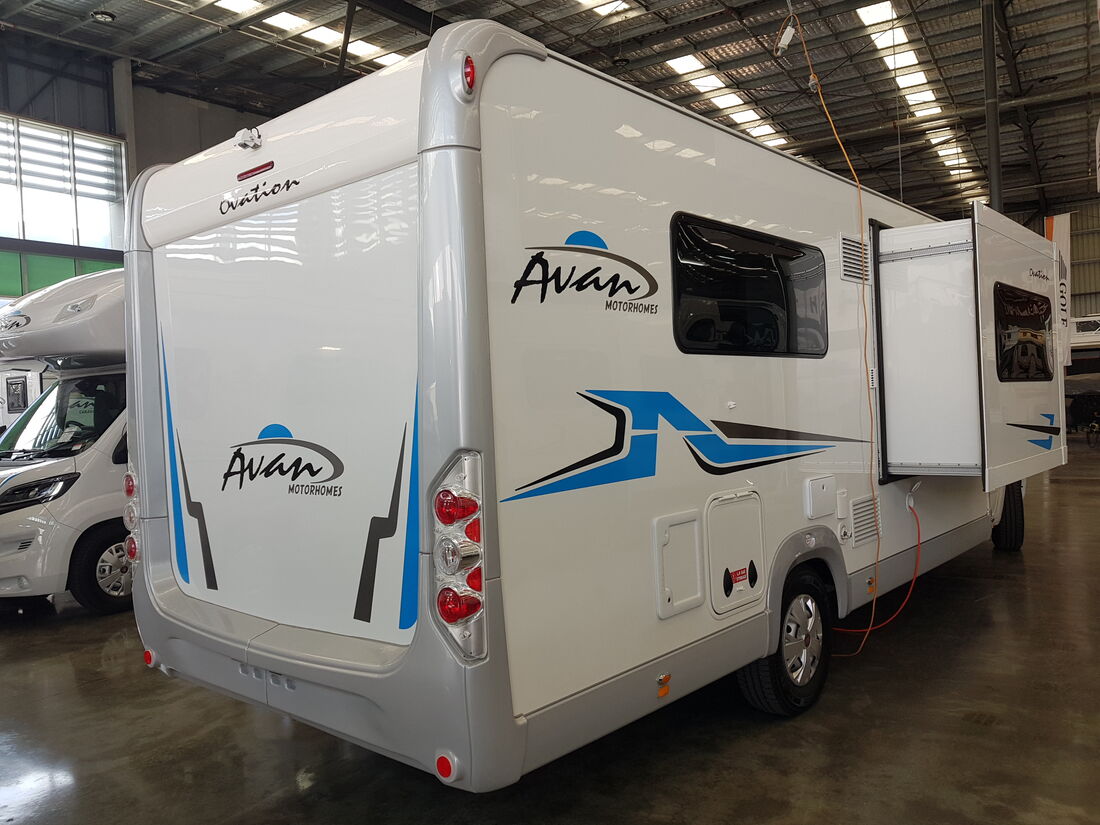 Avan Ovation M10 B-Class | Avan Super Centre