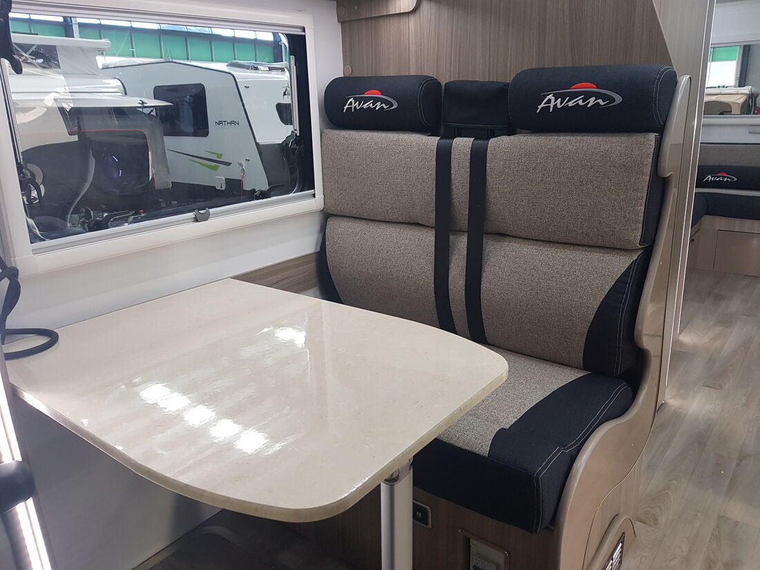 2023 Avan Ovation M5 C-Class | Avan Super Centre