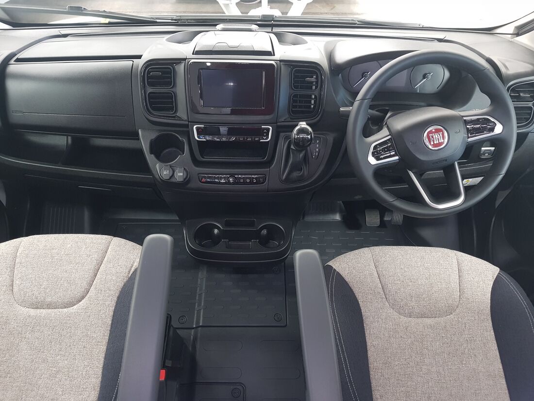 2023 Avan Ovation M5 C-Class | Avan Super Centre